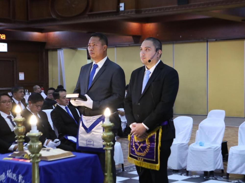 MISSION IMPROBABLE: The Catholic Church’s Long Road to Uproot Filipino ...